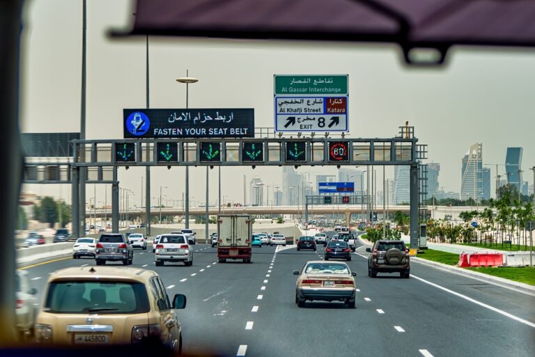 Check Traffic Fines UAE Online | Fast & Simple Method - ArabWheels