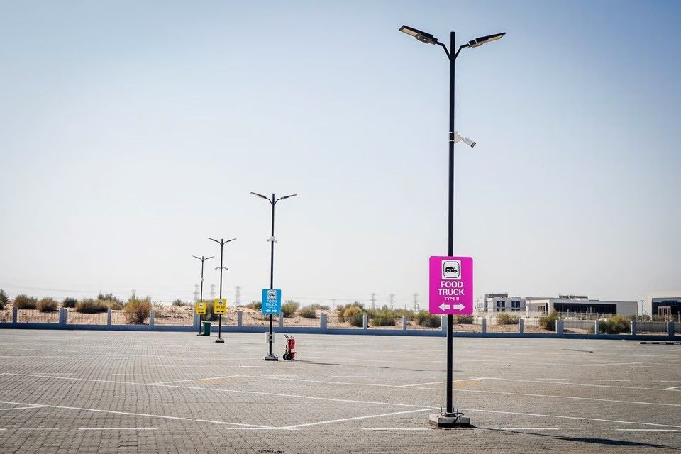 Dubai Opens 335 Parking Spots for Caravans and Food Trucks - ArabWheels