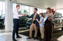 Car Ownership Transfer in Dubai: Step-by-Step RTA Process - ArabWheels