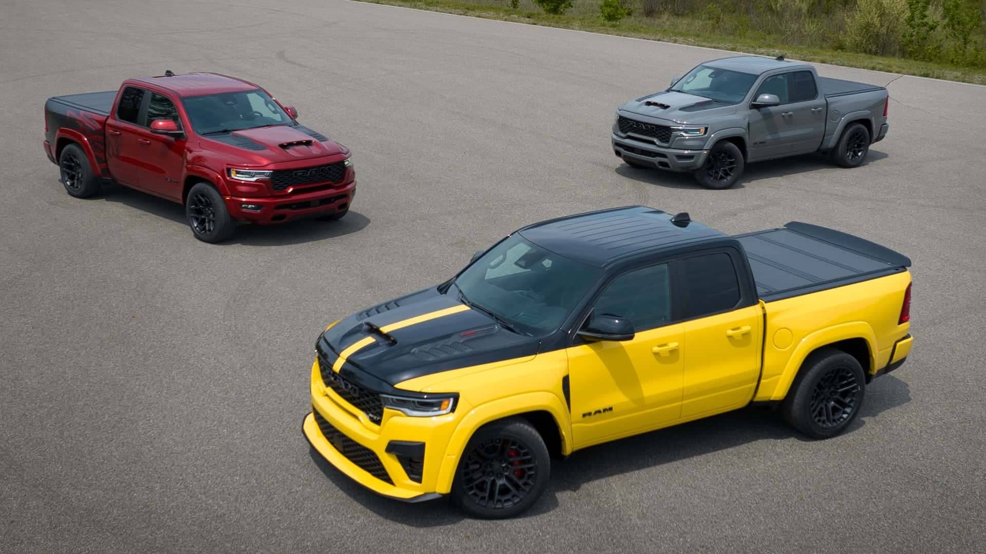 2027 Ram 1500 Rumble Bee SRT Revealed With 777 HP Hellcat V8 - ArabWheels
